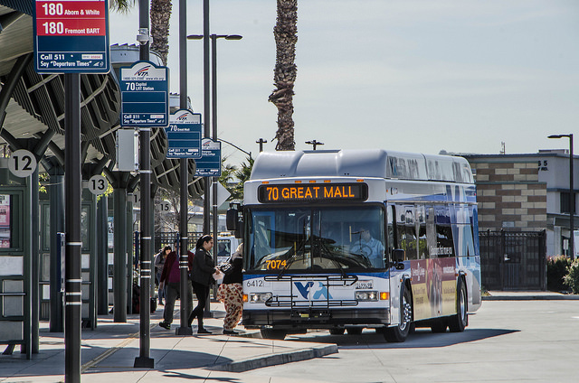 Commuter Checks Reduce the Cost of Transit | VTA